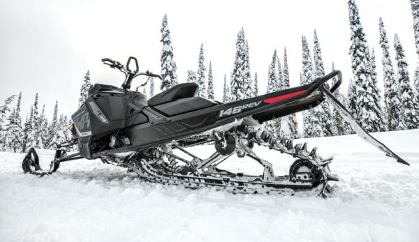 2018 Ski-Doo Summit SP: New Model Review | Snowtech Magazine